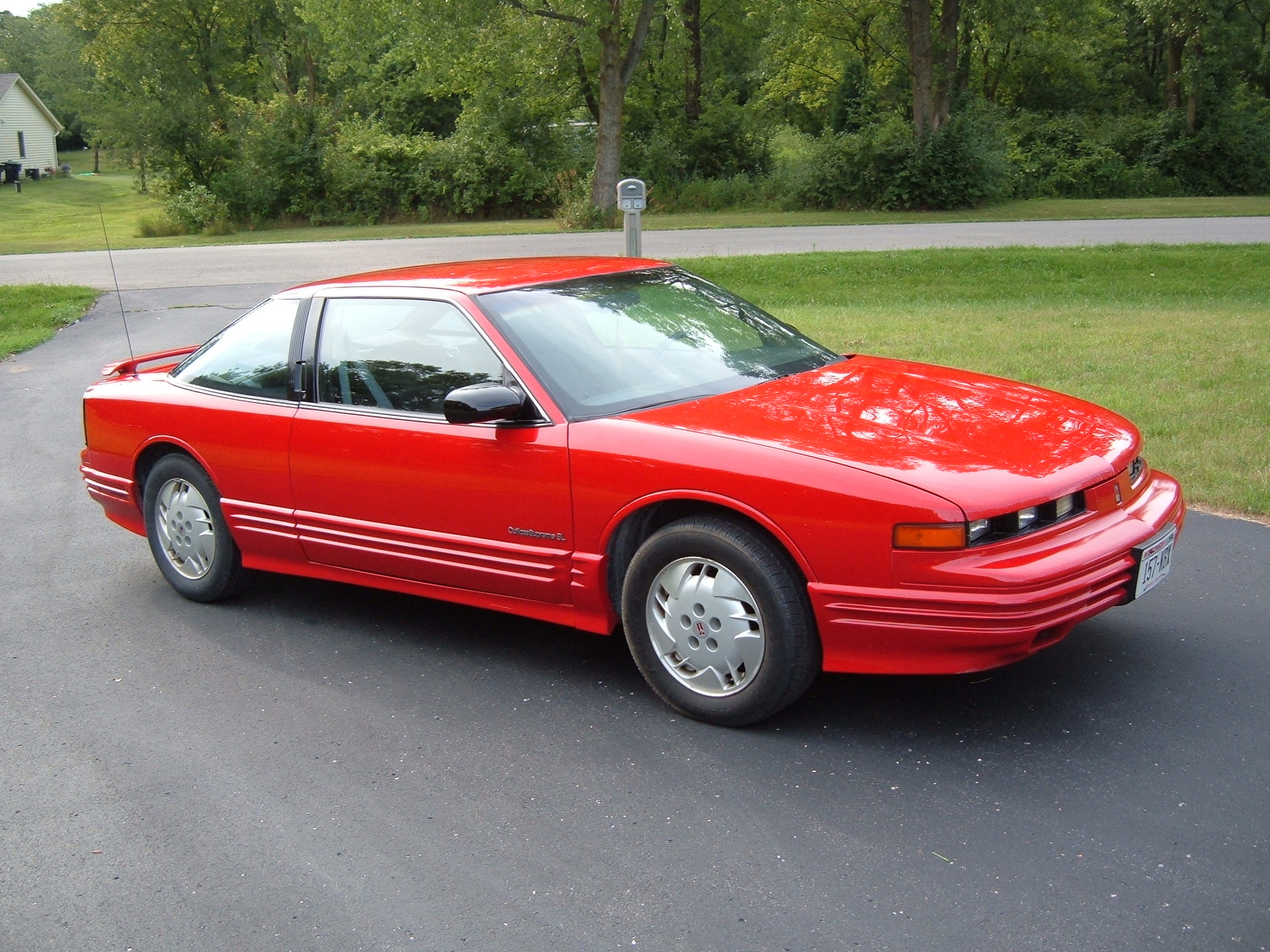 Oldsmobile Cutlass technical specifications and fuel economy